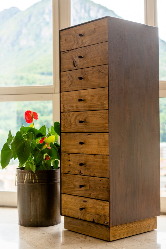 Cassettiera | QUANDO L’ARTE INCONTRA IL DESIGN